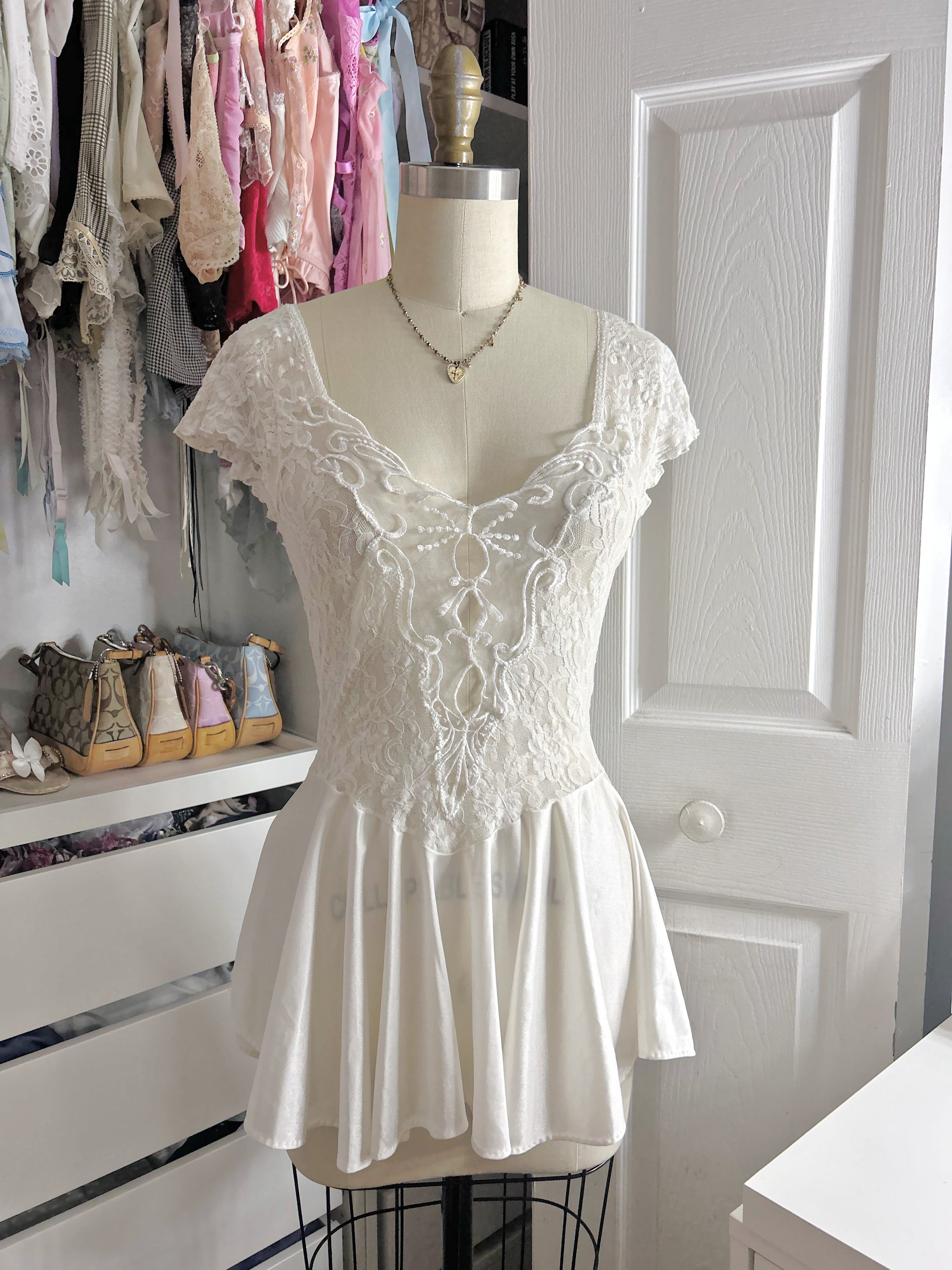 Tops – DreamThreads